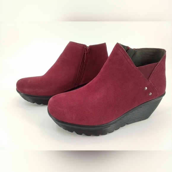 Skechers | Shoes | New Skechers Burgundy Red Suede Parallel Ditto ...